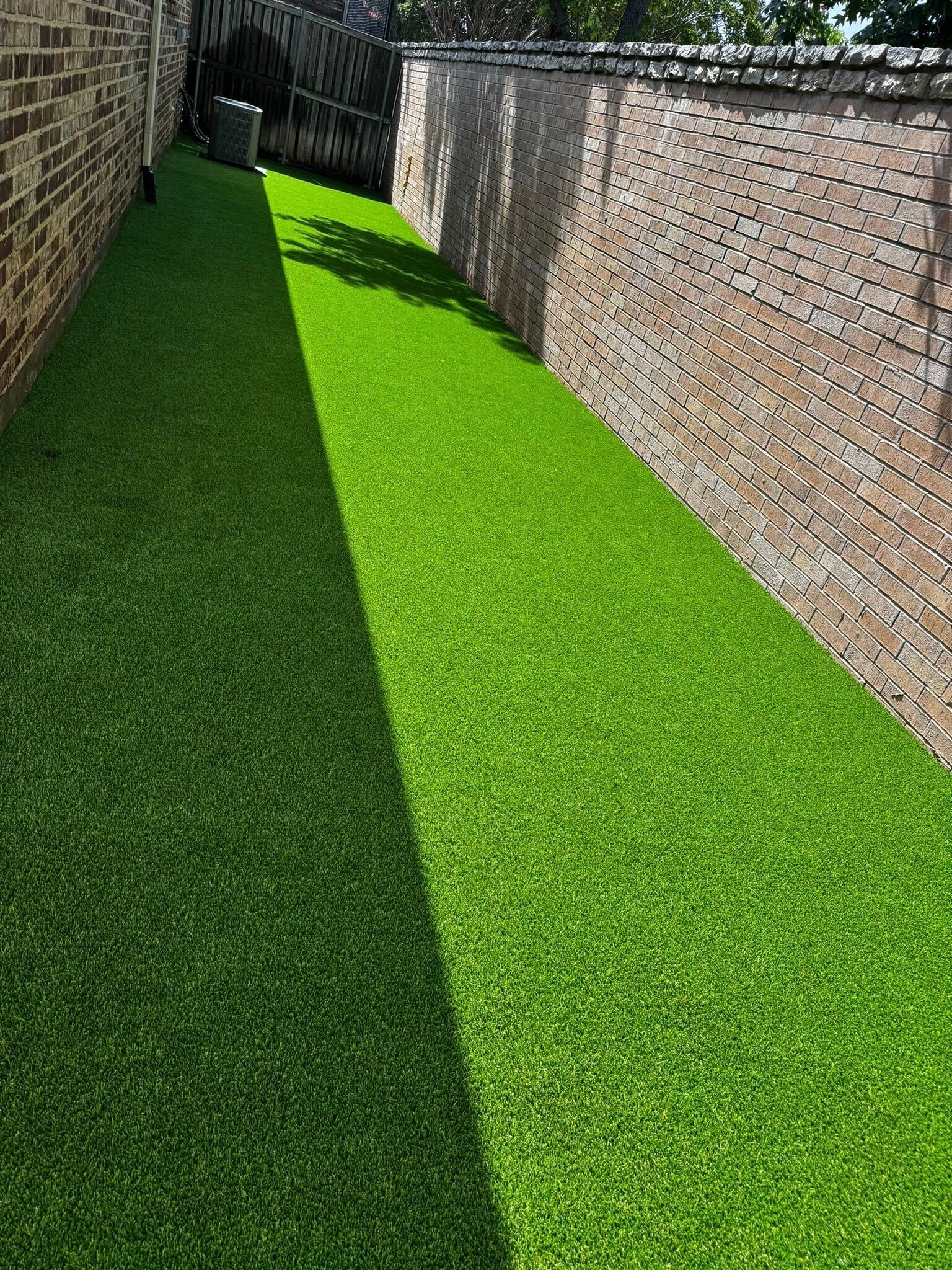 About Turf 'n' Courts | Outdoor Landscaping Experts